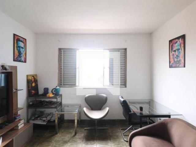Casa à Venda Centro, 2 Quartos, 550 m2