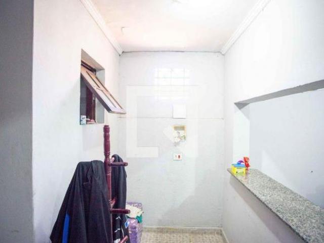 Casa à Venda Centro, 2 Quartos, 6790 m2