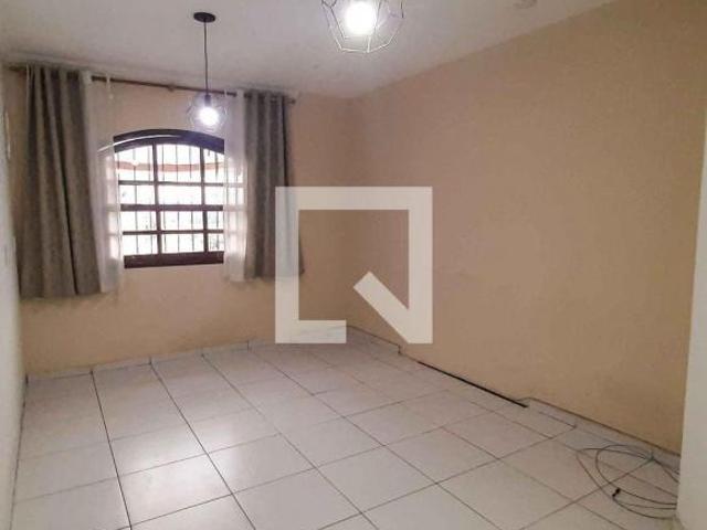 Casa à Venda Centro, 2 Quartos, 100 m2