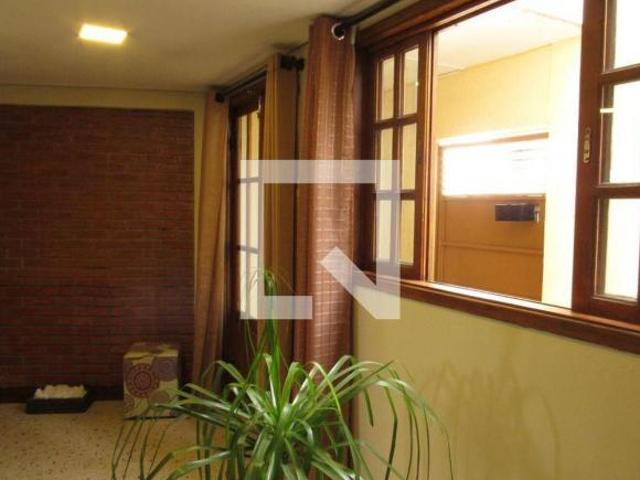 Casa à Venda Centro, 2 Quartos, 120 m2