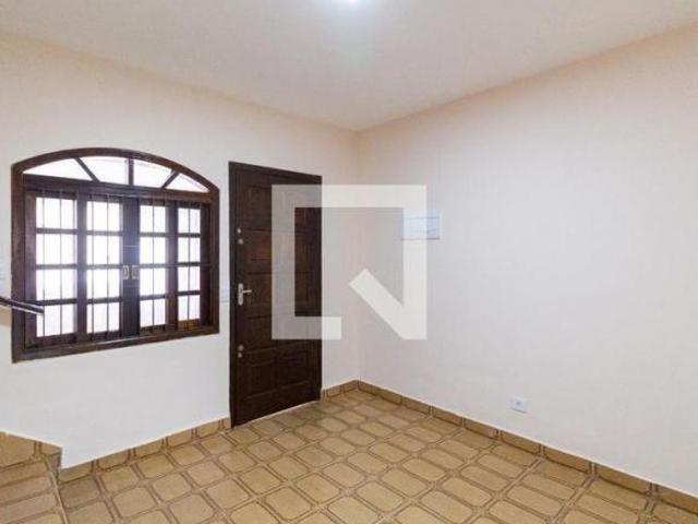 Casa à Venda Centro, 2 Quartos, 135 m2
