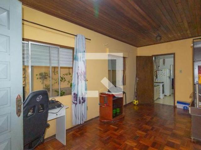 Casa à Venda Centro, 2 Quartos, 150 m² Canoas