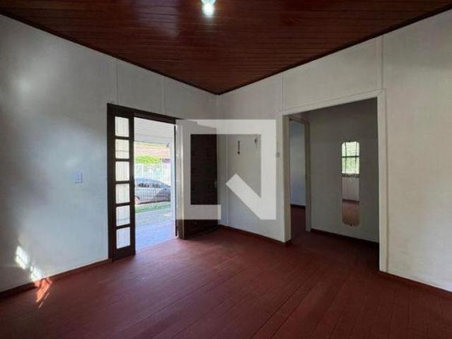 Casa à Venda Centro, 2 Quartos, 275 m² Canoas