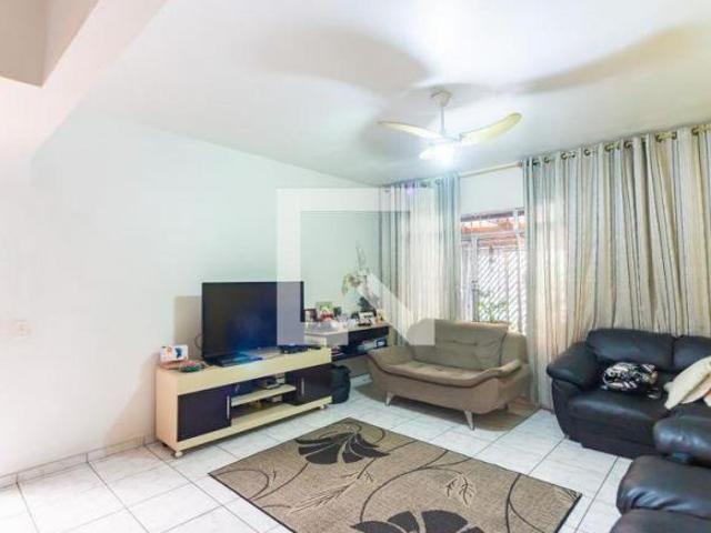 Casa à Venda Centro, 3 Quartos, 125 m2