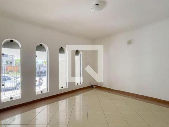 Casa à Venda Centro, 3 Quartos, 125 m² Osasco