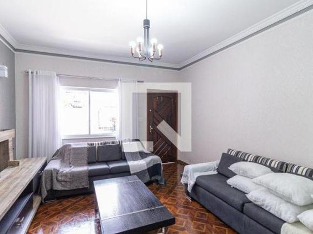 Casa à Venda Centro, 3 Quartos, 131 m2