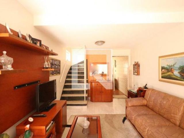Casa à Venda Centro, 3 Quartos, 141 m2