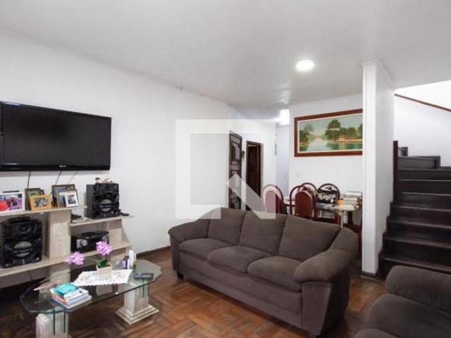 Casa à Venda Centro, 3 Quartos, 151 m2