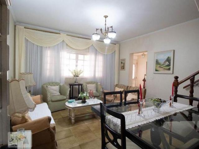 Casa à Venda Centro, 3 Quartos, 198 m2