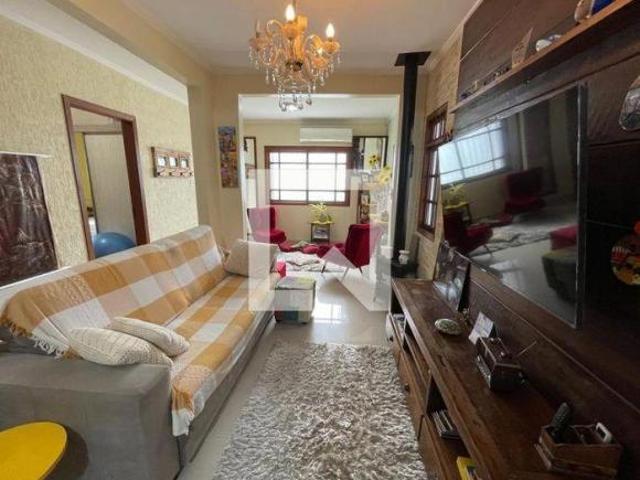 Casa à Venda Centro, 3 Quartos, 212 m² Novo Hamburgo