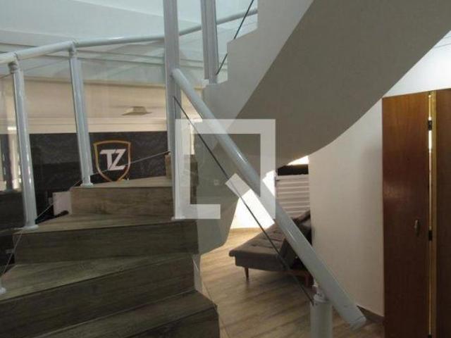 Casa à Venda Centro, 3 Quartos, 213 m2