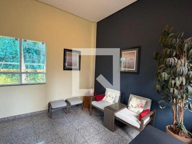 Casa à Venda Centro, 3 Quartos, 215 m2