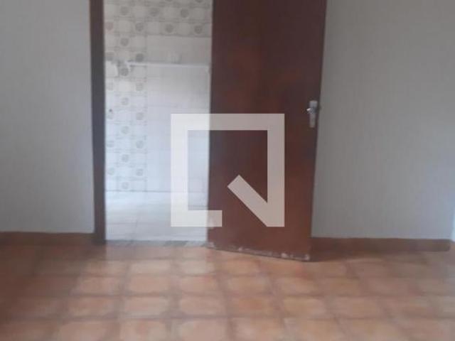 Casa à Venda Centro, 3 Quartos, 218 m2
