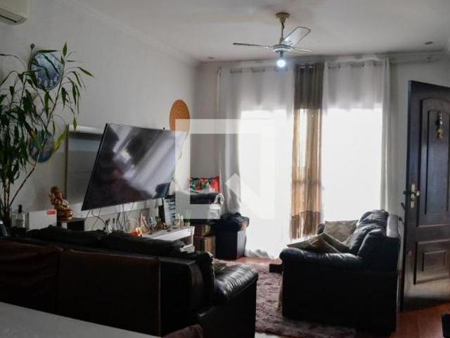Casa à Venda Centro, 3 Quartos, 231 m2