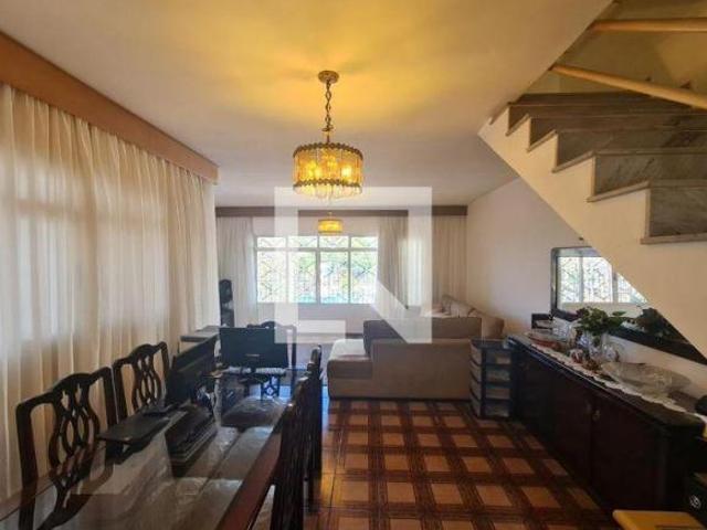 Casa à Venda Centro, 3 Quartos, 236 m² Guarulhos