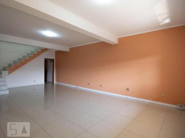 Casa à Venda Centro, 3 Quartos, 250 m2