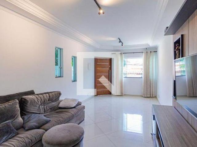 Casa à Venda Centro, 3 Quartos, 250 m2