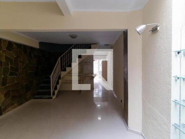 Casa à Venda Centro, 3 Quartos, 300 m2