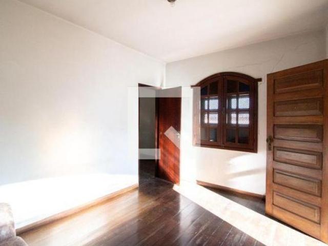 Casa à Venda Centro, 3 Quartos, 300 m² Betim