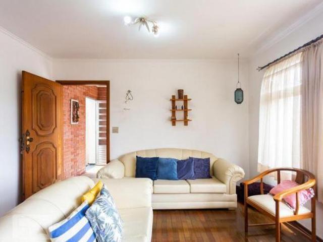 Casa à Venda Centro, 3 Quartos, 309 m2