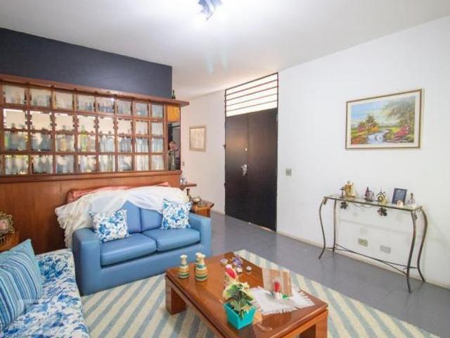Casa à Venda Centro, 3 Quartos, 330 m² Jundiaí