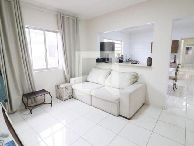 Casa à Venda Centro, 3 Quartos, 375 m2