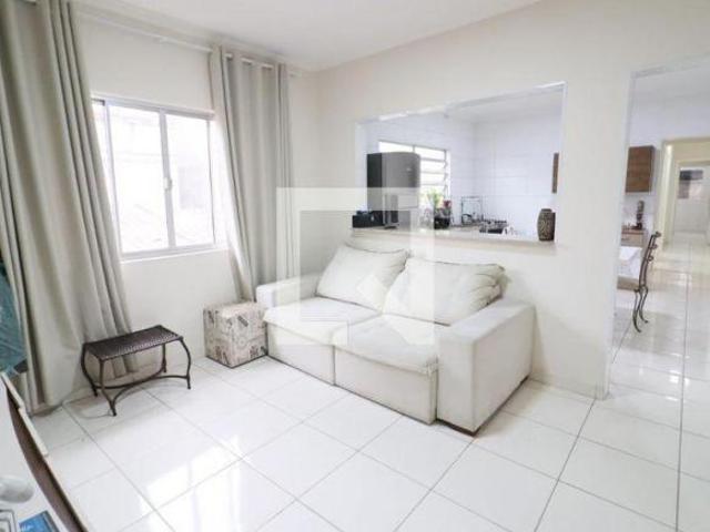 Casa à Venda Centro, 3 Quartos, 375 m2