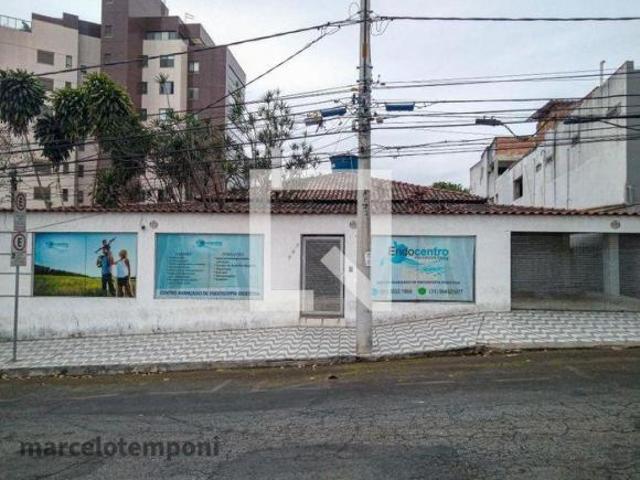 Casa à Venda Centro, 4 Quartos, 900 m² Betim