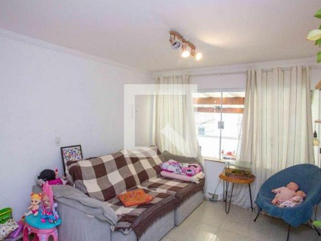 Casa à Venda Centro, 4 Quartos, 125 m2