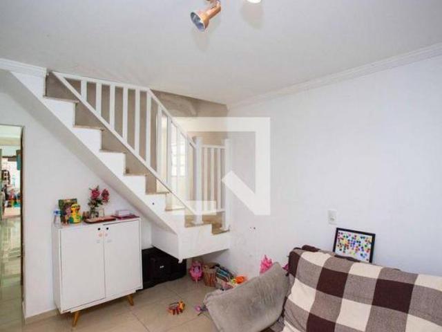 Casa à Venda Centro, 4 Quartos, 125 m2