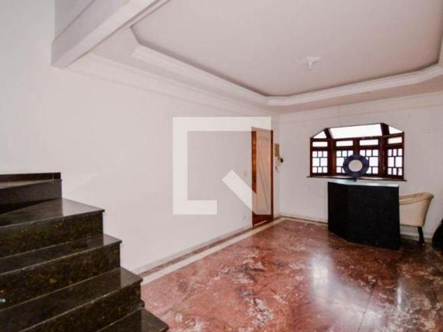 Casa à Venda Centro, 4 Quartos, 165 m² Guarulhos