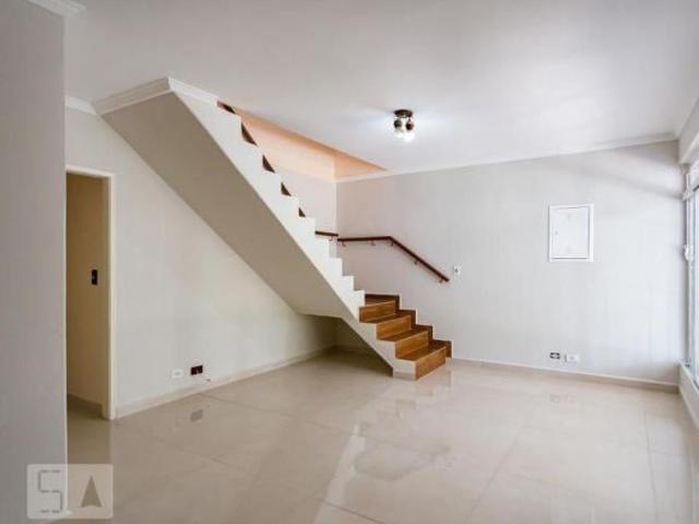 Casa à Venda Centro, 4 Quartos, 210 m2