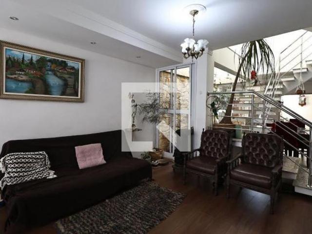 Casa à Venda Centro, 4 Quartos, 300 m2