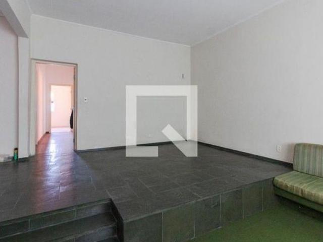 Casa à Venda Centro, 4 Quartos, 300 m² Guarulhos