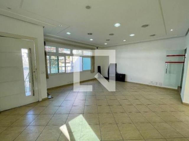 Casa à Venda Centro, 4 Quartos, 380 m² Guarulhos