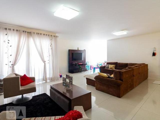 Casa à Venda Centro, 5 Quartos, 500 m² Guarulhos