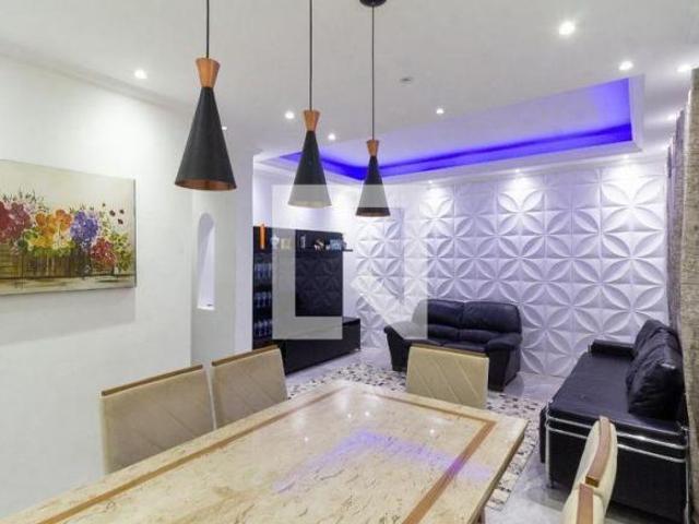Casa à Venda Centro, 5 Quartos, 520 m2