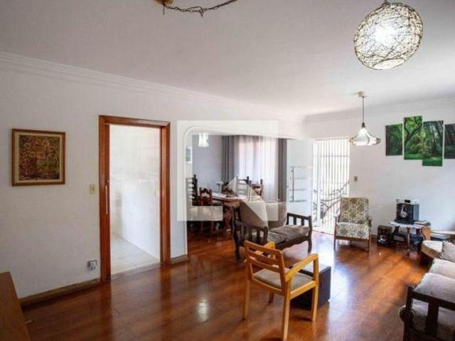 Casa à Venda Centro, 5 Quartos, 580 m2