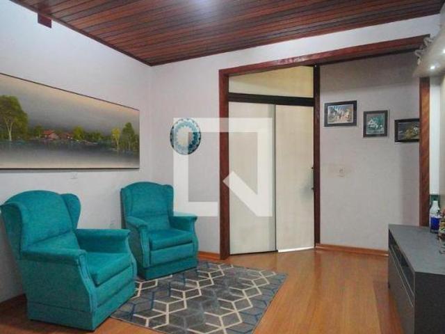 Casa à Venda Centro, 5 Quartos, 303 m² Novo Hamburgo