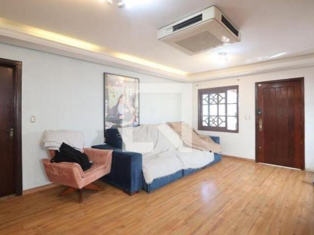 Casa à Venda Centro, 5 Quartos, 355 m² Canoas