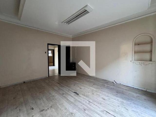Casa à Venda Centro, 6 Quartos, 472 m² São Leopoldo