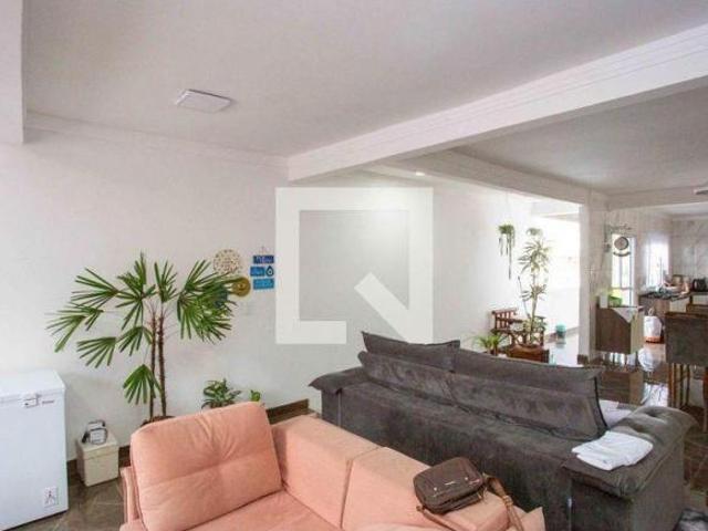 Casa à Venda Centro, 6 Quartos, 177 m² Diadema