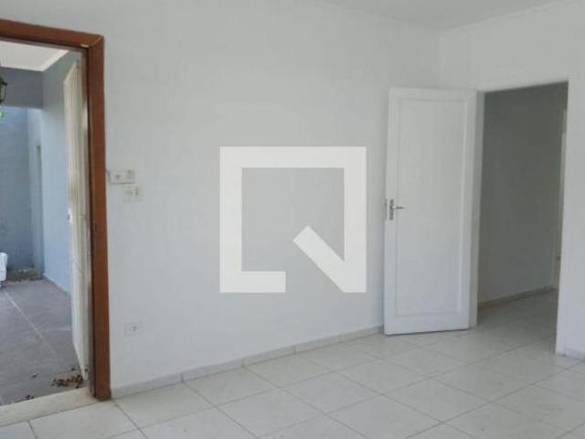 Casa à Venda Centro, 7 Quartos, 170 m2