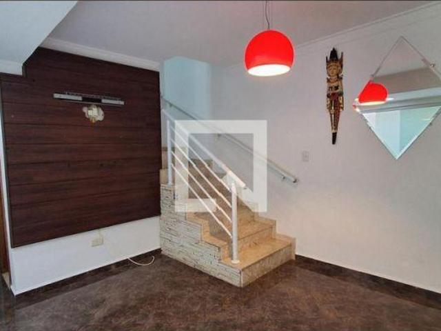 Casa à Venda Cerâmica, 3 Quartos, 133 m² São Caetano do Sul