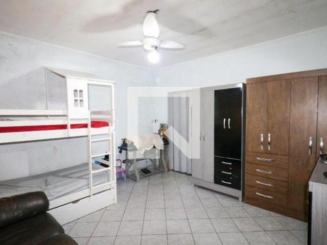 Casa à Venda Cerâmica, 2 Quartos, 150 m2