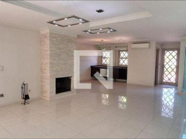 Casa à Venda Cerâmica, 4 Quartos, 420 m2