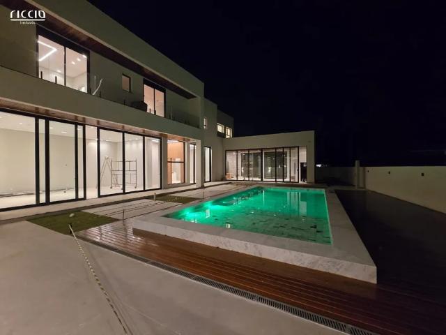 Casa a venda Chácara Serimbura com 800m² de área construída e 1200m² de terreno