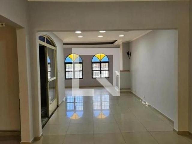 Casa à Venda Chácara Agrindus, 4 Quartos, 280 m2
