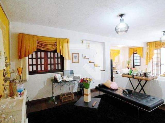 Casa à Venda Chácara Agrindus, 2 Quartos, 150 m² Taboão da Serra