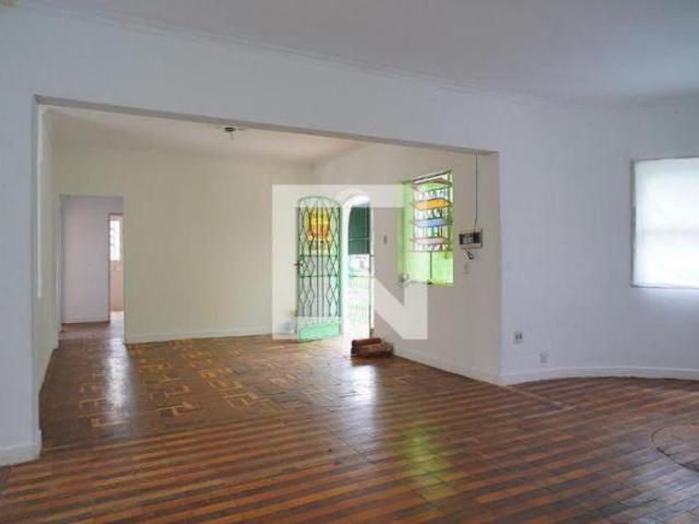 Casa à Venda Chácara das Pedras, 4 Quartos, 300 m² Porto Alegre